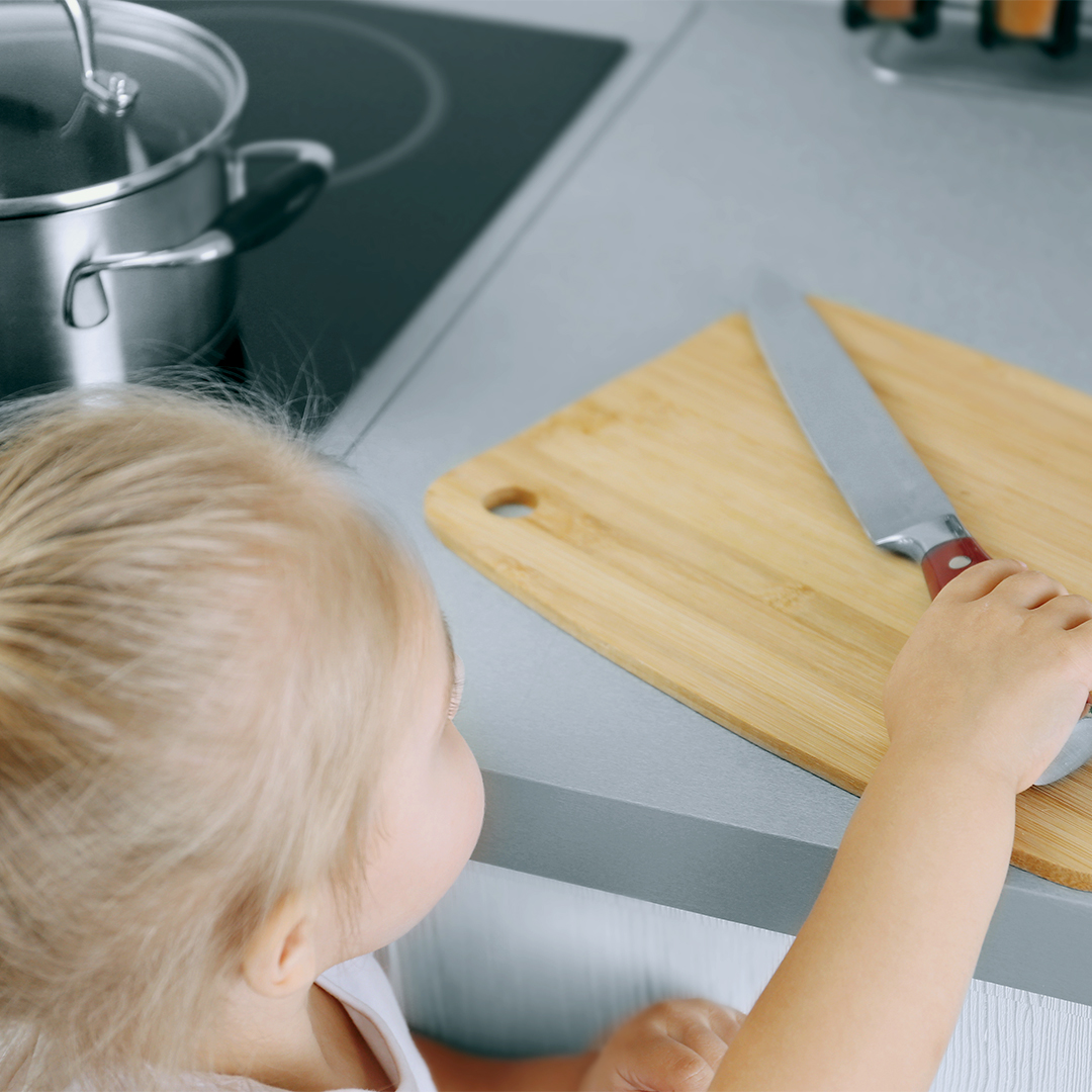 10 Safety Tips for Dining at the Dinner Table with your Baby or Toddler